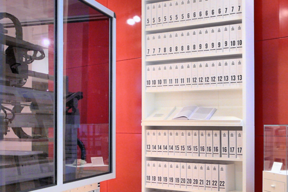 Schrödinger’s Cat: The Most Famous Thought Experiment in Quantum ...